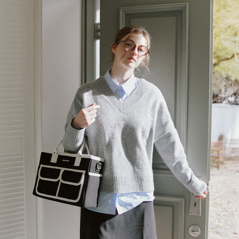 moremorr | Much Bag Medium - Black