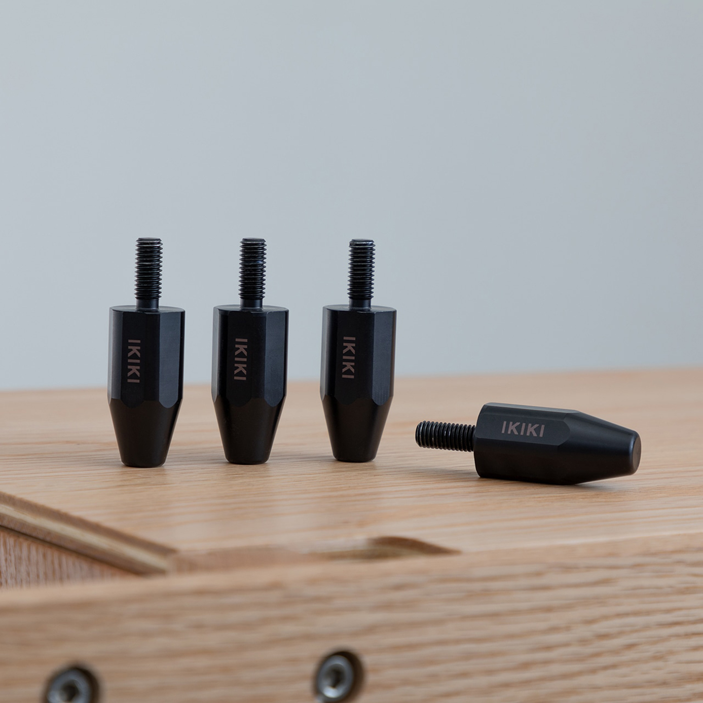 Aluminum Spike(4pcs) - HELLOS Factory