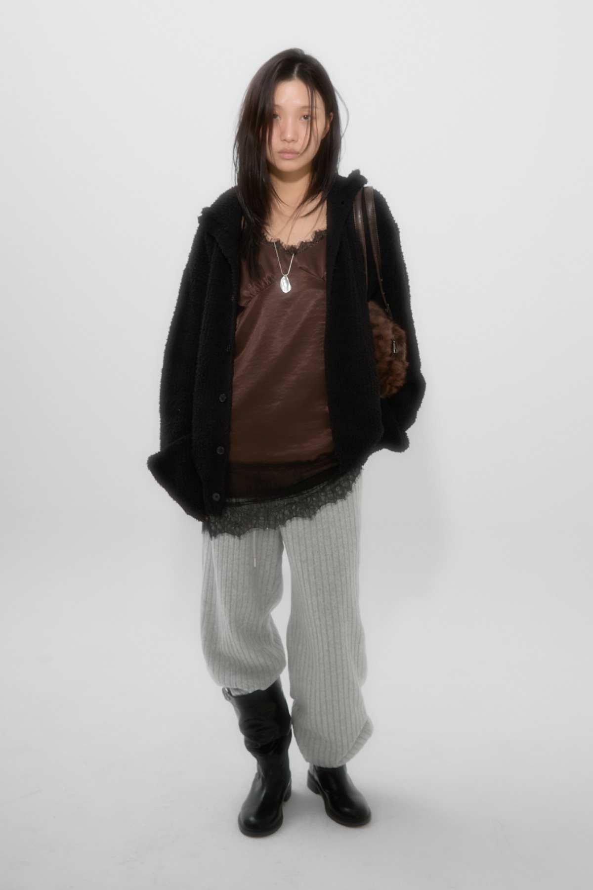 베르크 서울 | RIBBED HEAVY WIDE PANTS