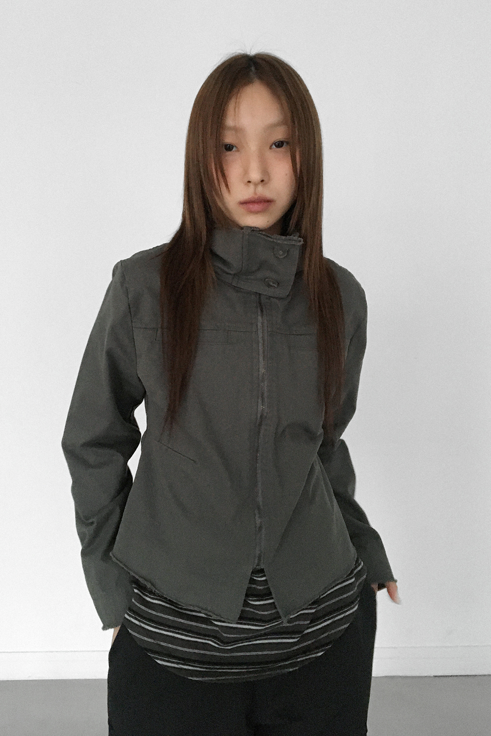 베르크 서울 | HIGH NECK WASHED BLOUSON