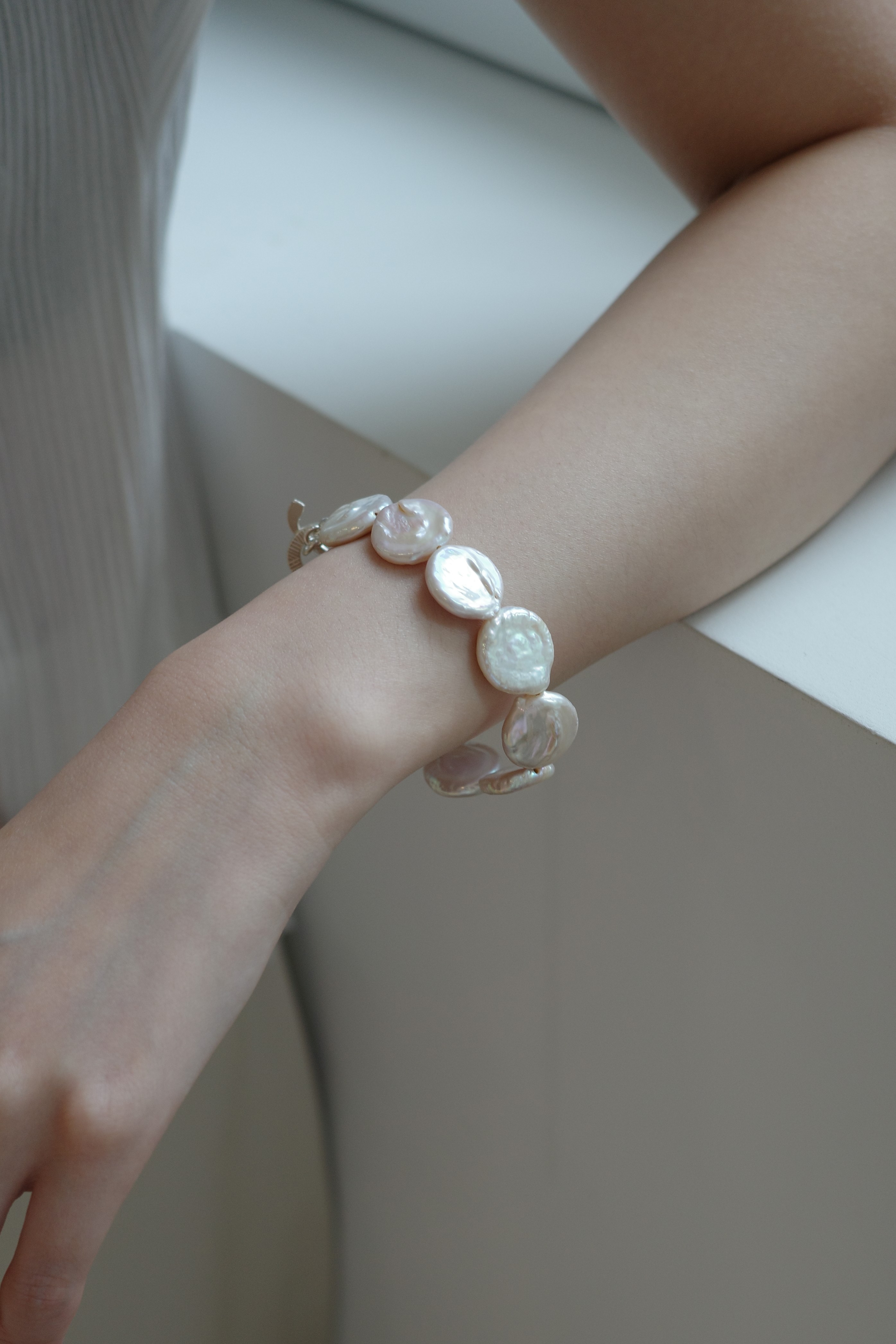 Coin Pearl Bracelet - Sid Jewelry