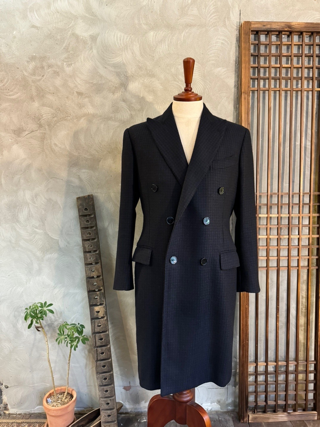 빈티지 맨즈웨어, 에멀전 Emulsion