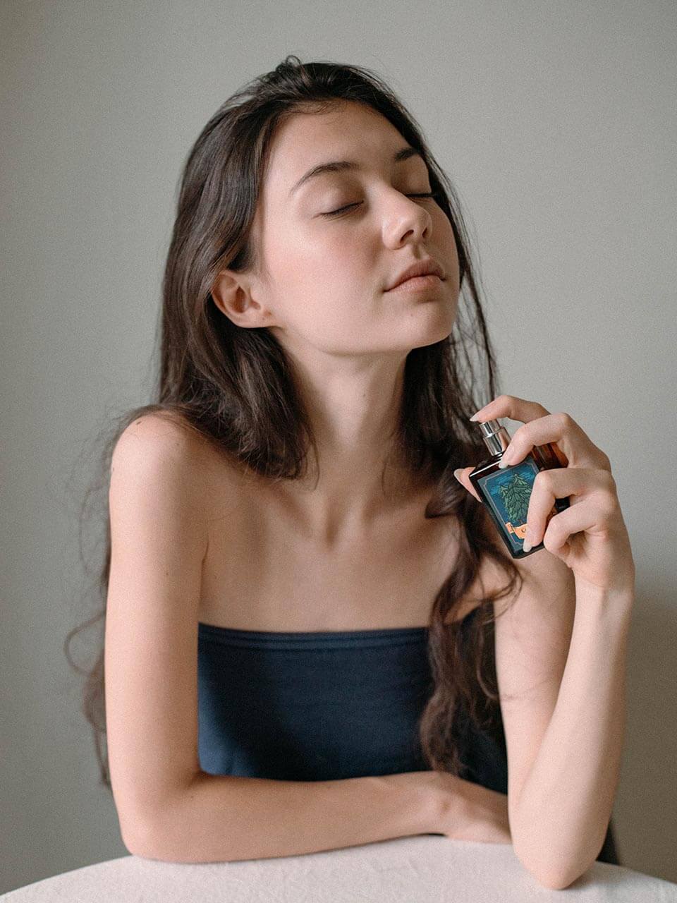 백향목 Perfume Extrait | hebron project