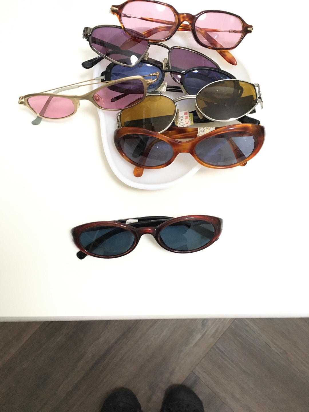 Retro plum oval vintage sunglasses | @lof
