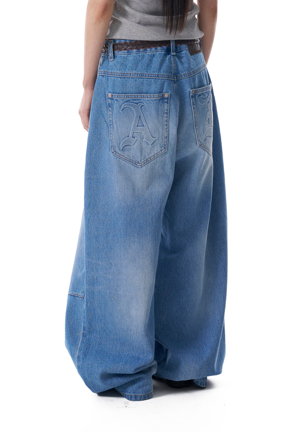 Embossing Logo Denim Pants (Blue) | AAKAM