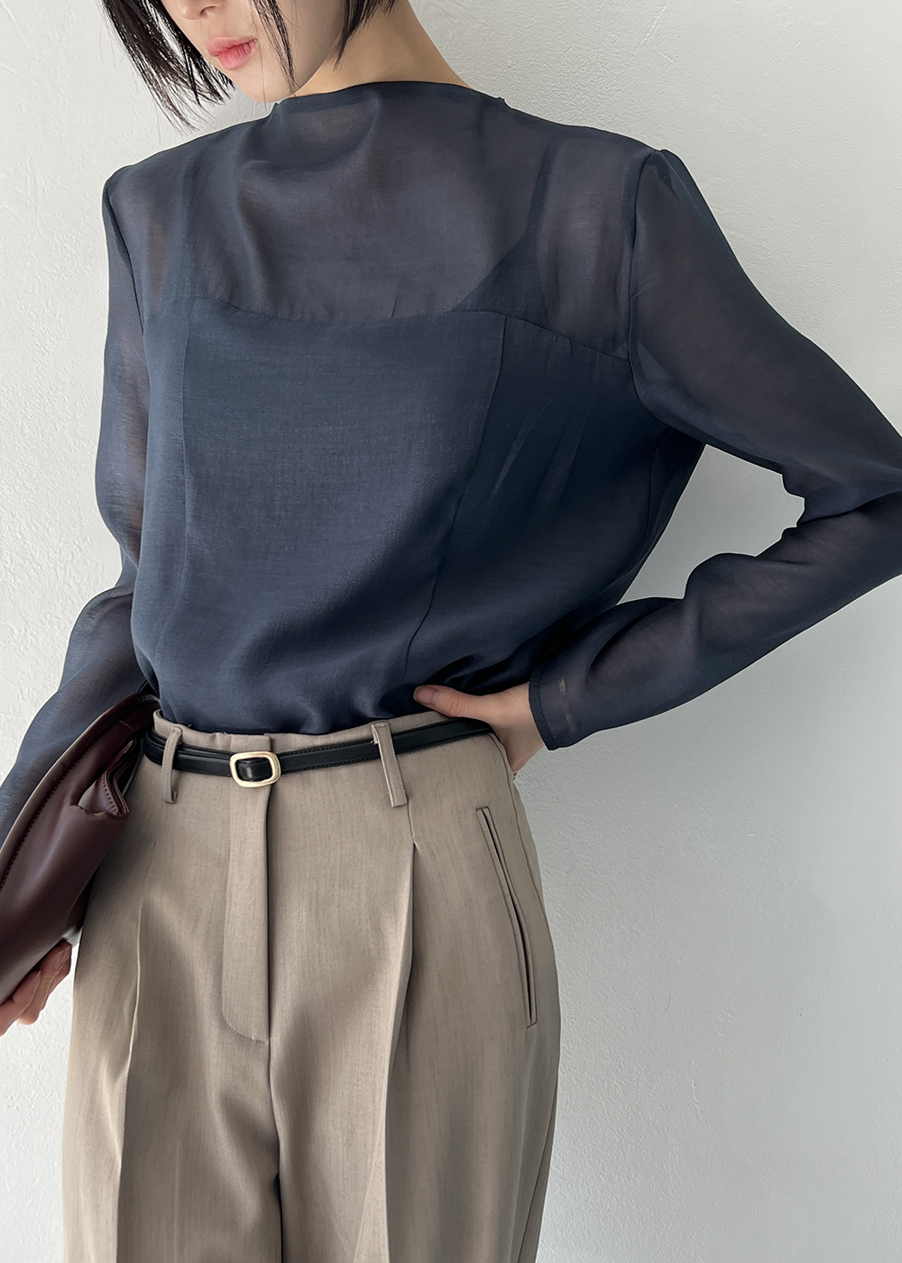 시스 라인 블라우스 - PENETRO