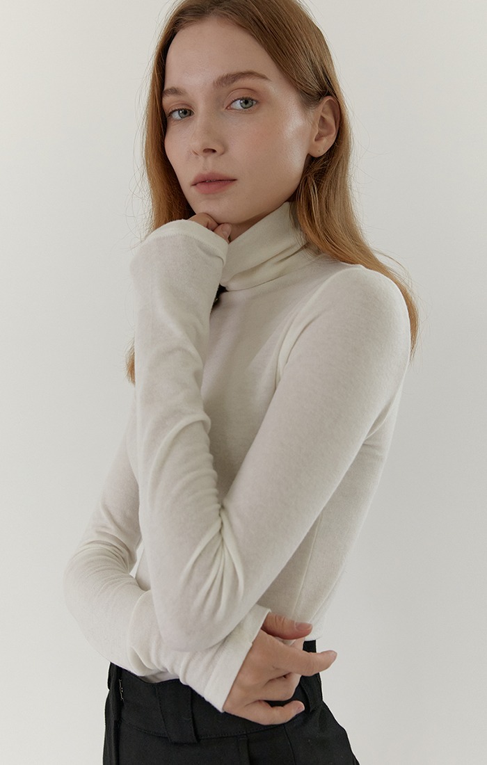 가치 있는 옷, 모멧