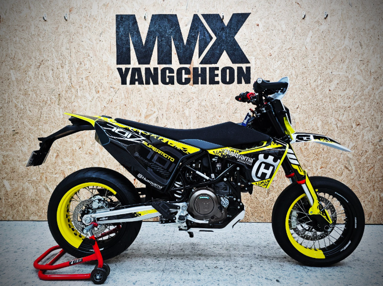 701 SUPERMOTO / MMX Polygon Camo Custom Design | MMX19