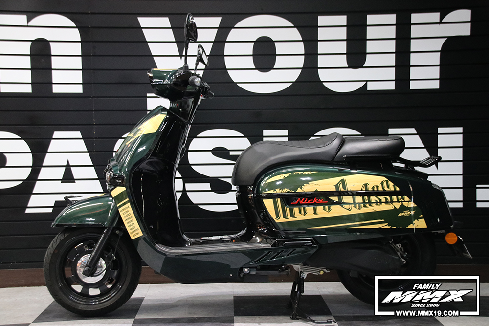 VICTORIA - Nicky / MOTO CLASSIC Custom Design | MMX19