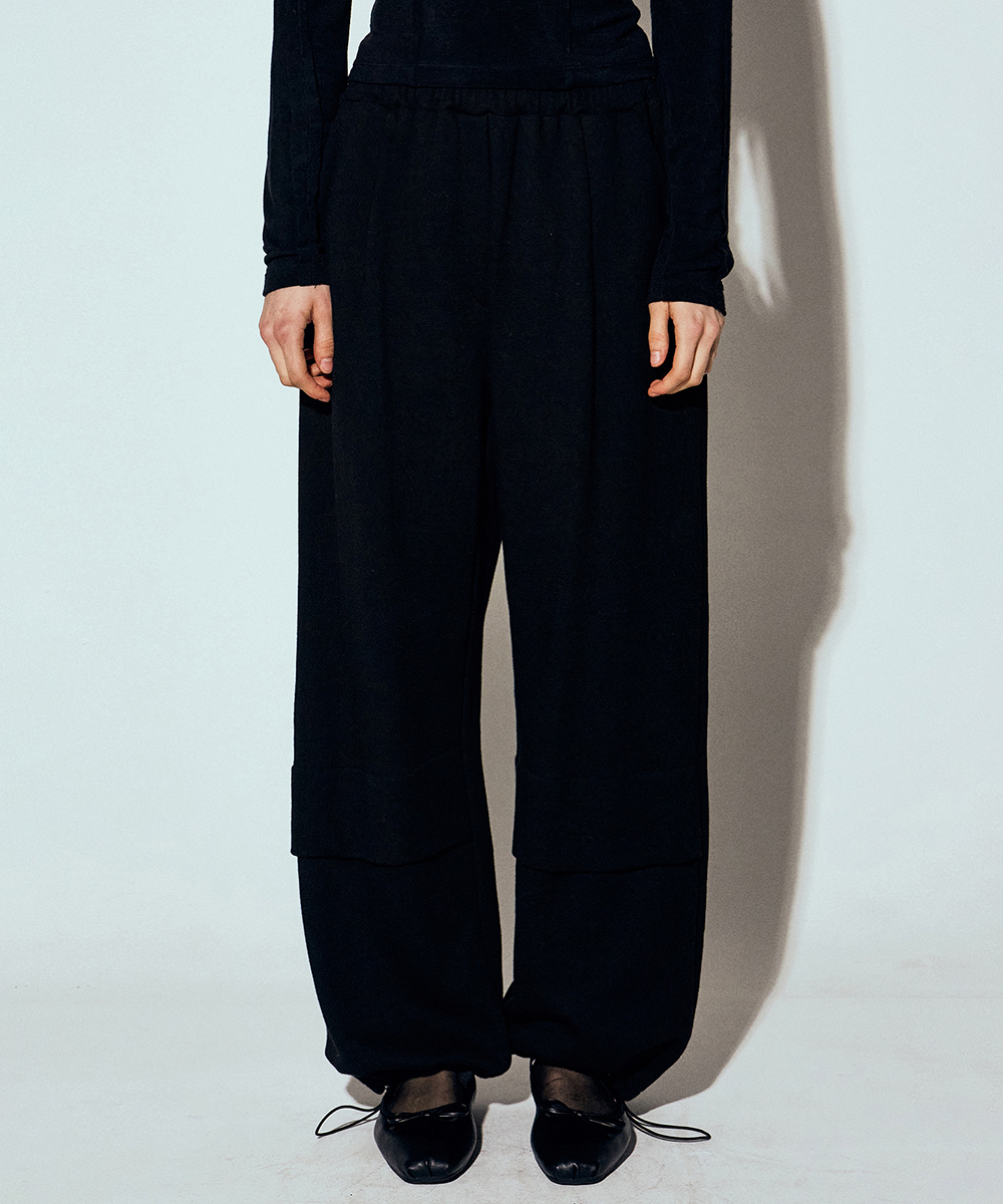 STRING PINTUCK PANTS_BLACK - 닉앤니콜