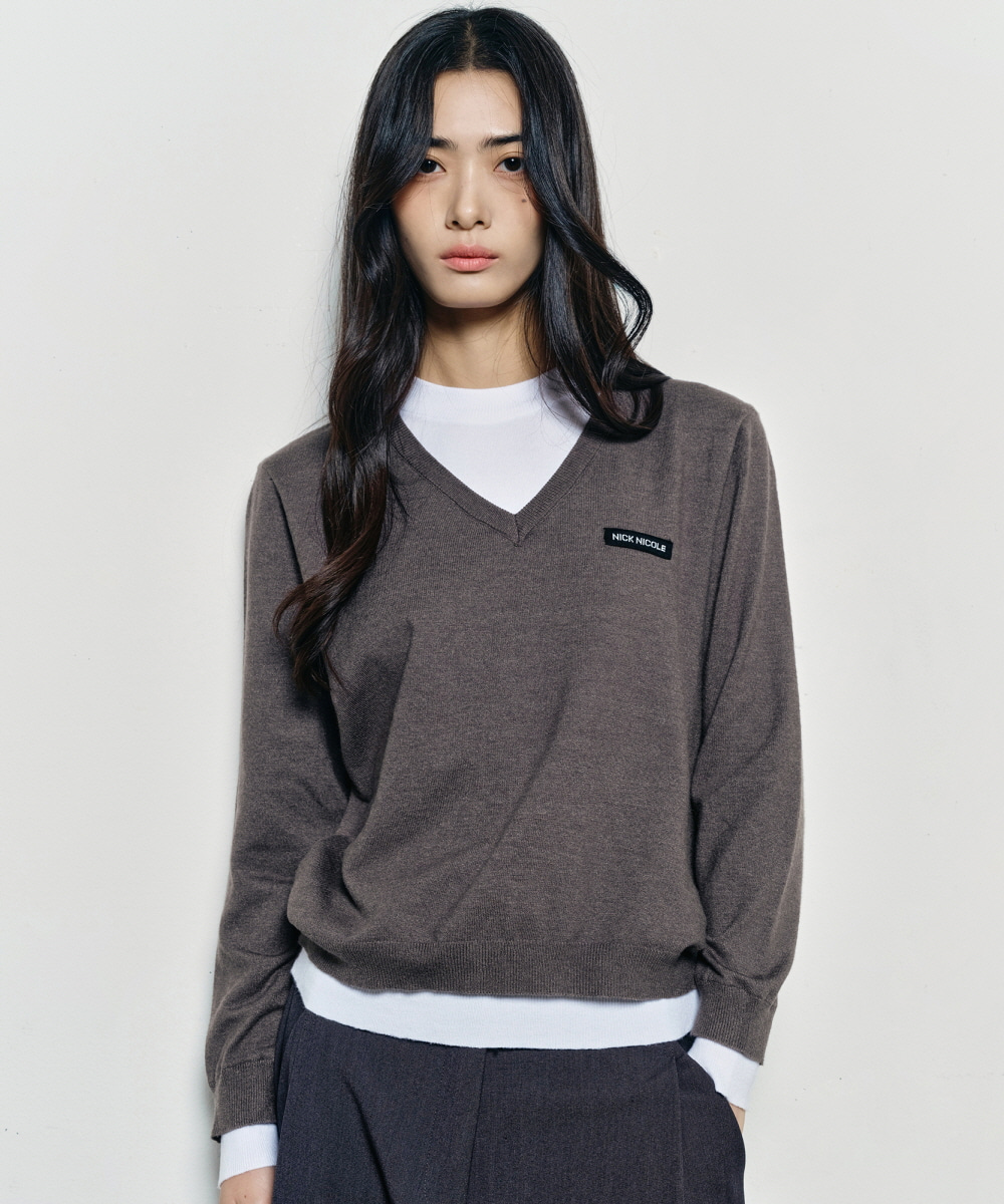 닉앤니콜 | LAYERED ROUND V NECK KNIT