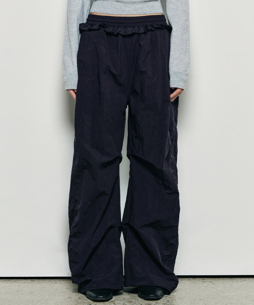 닉앤니콜 | RUFFLE LACE PARACHUTE PANTS