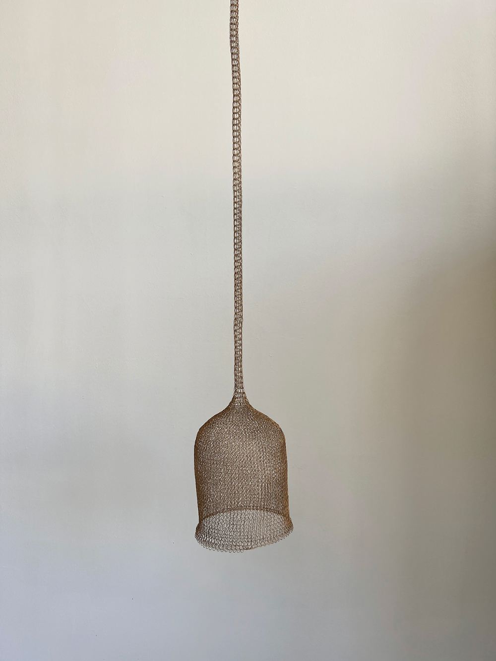 WIRE LAMP_11_와이어 행잉 오브제/램프(브론즈) - 원래는 아무것도 하지 않으려고 했었다