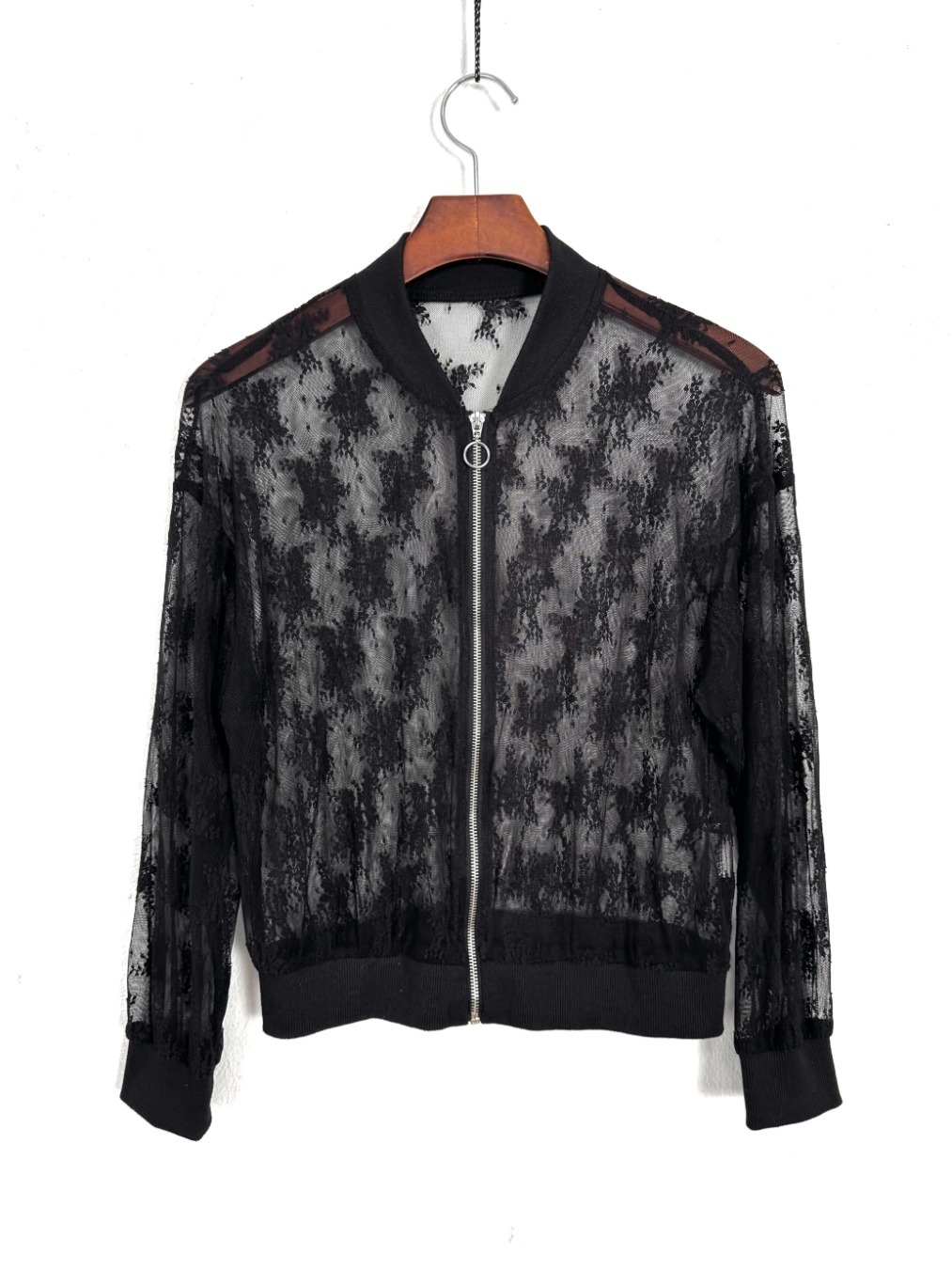 Avail mode zip-up - Pivots