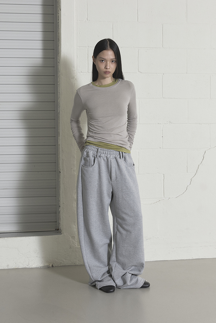 BELT LOOP SWEAT PANTS - GREY - 오데스 (ORDES)