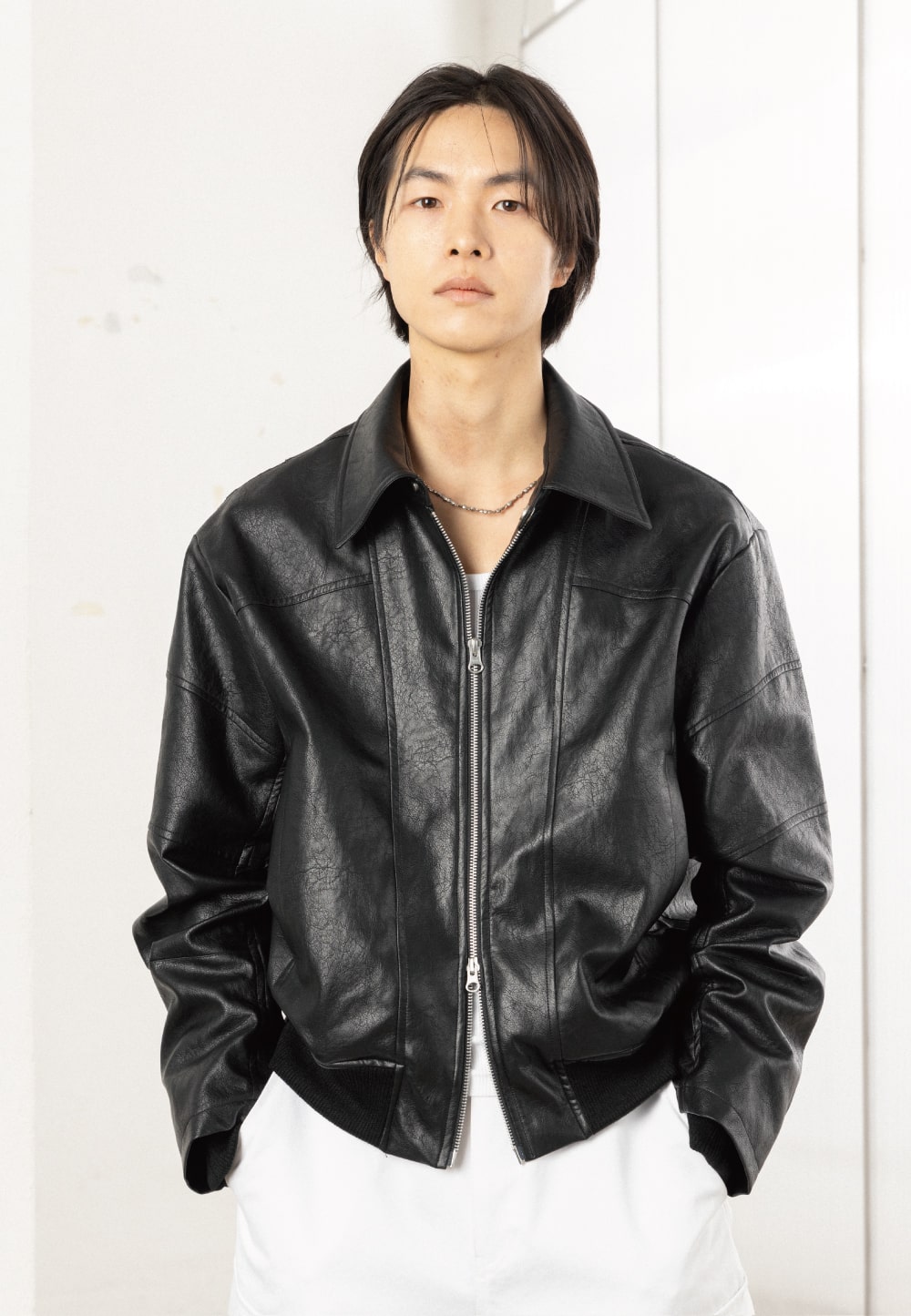 (2차 리오더) Curved line leather jacket - black - 빌젠 vile jeune
