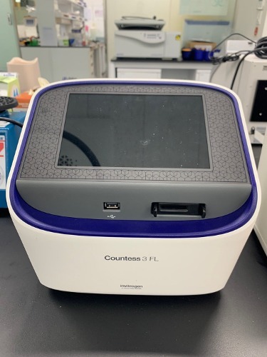Countess 3 FL Automated Cell Counter - Universal Bio Korea
