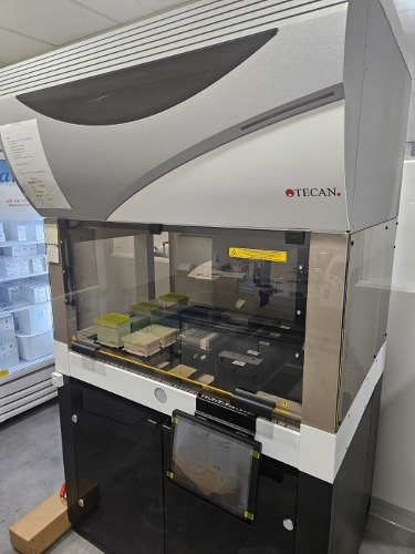 [판매완료] TECAN Fluent 480 | Universal Bio Korea