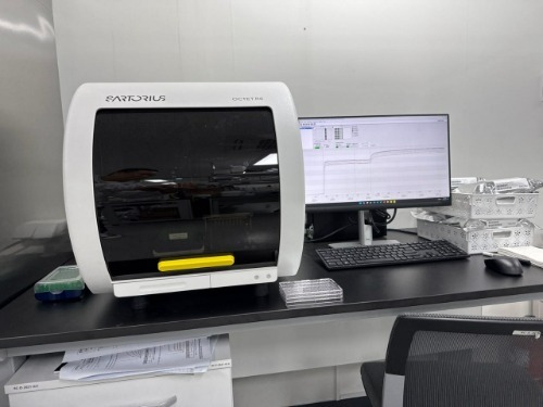 [판매완료] OCTET R8 | Universal Bio Korea