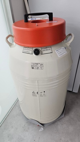 [판매완료] Locator 4 PLUS - Universal Bio Korea