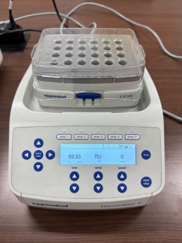 Eppendorf Thermomixer C - Universal Bio Korea
