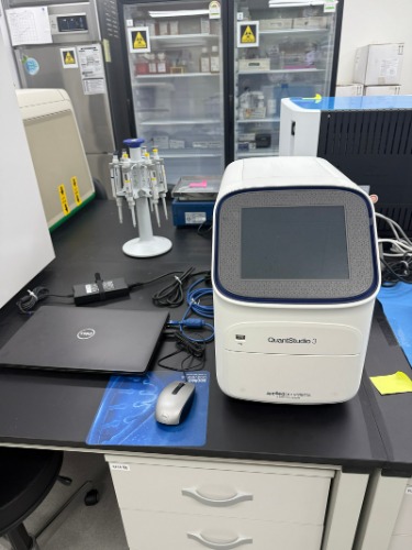 [판매완료] Quantstudio 3 - Universal Bio Korea