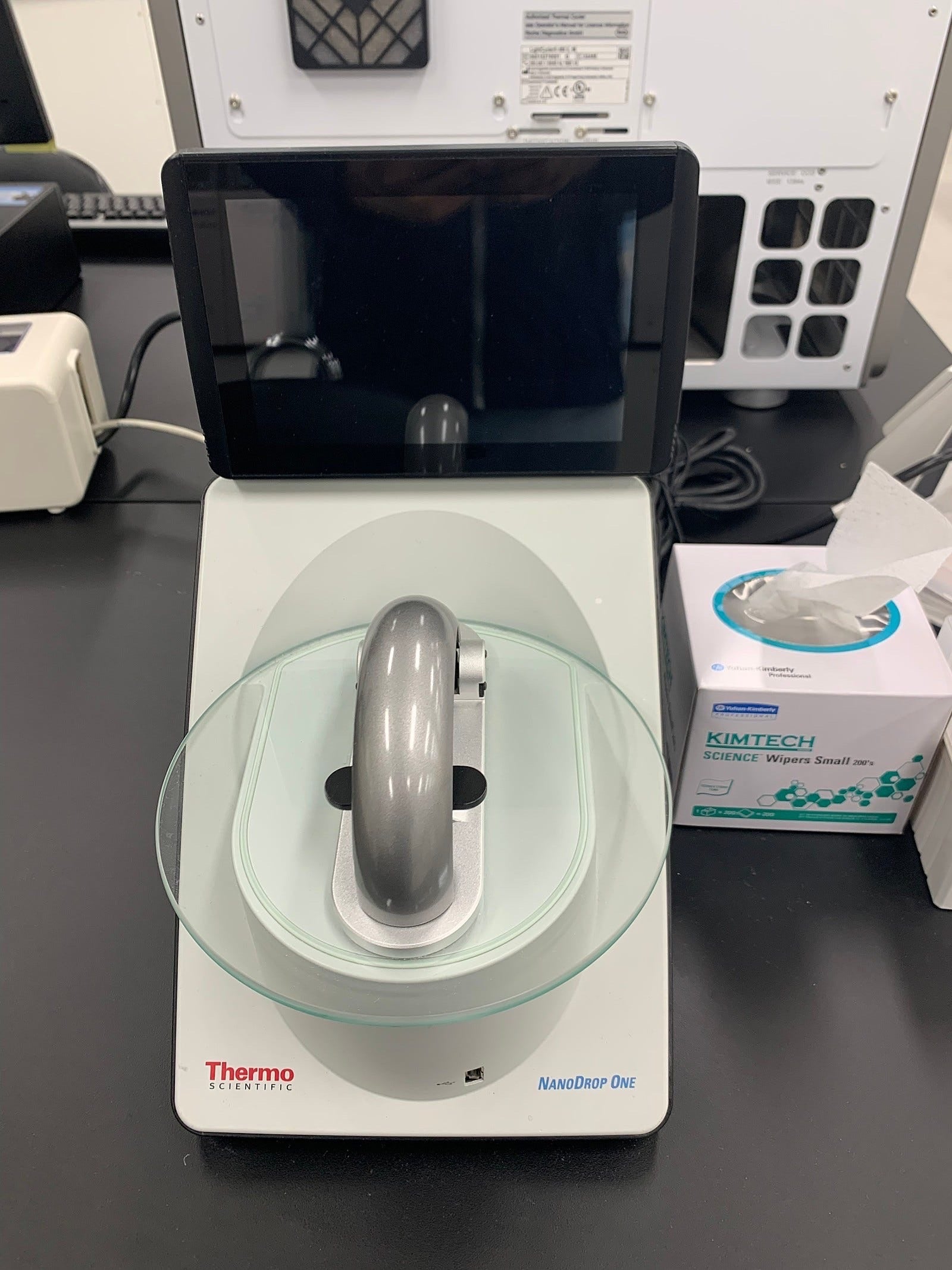 [판매완료] Nanodrop one - Universal Bio Korea