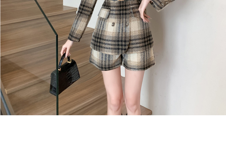 체크무늬 자켓 반바지 투피스 테일러 카라 격자무늬 더블버튼 앞포켓 허리벨트 하프 롱 모직 자켓 And 하이웨스트 세미a라인 3부 숏팬츠 세트 가을 겨울 단정한 셋업 정장