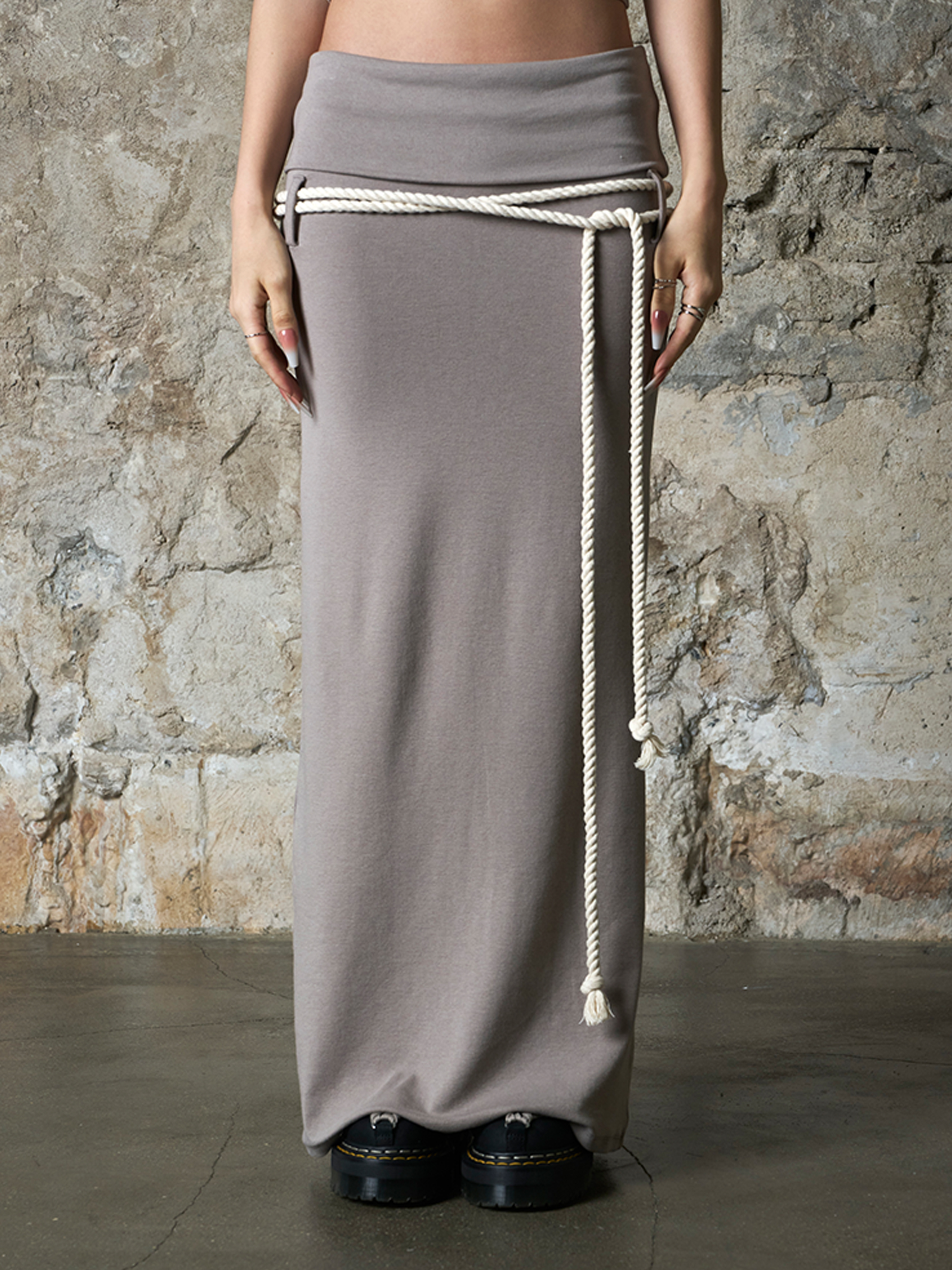 Folding maxi skirt - BEIGE - 이유씨티 EUCT® Official online store