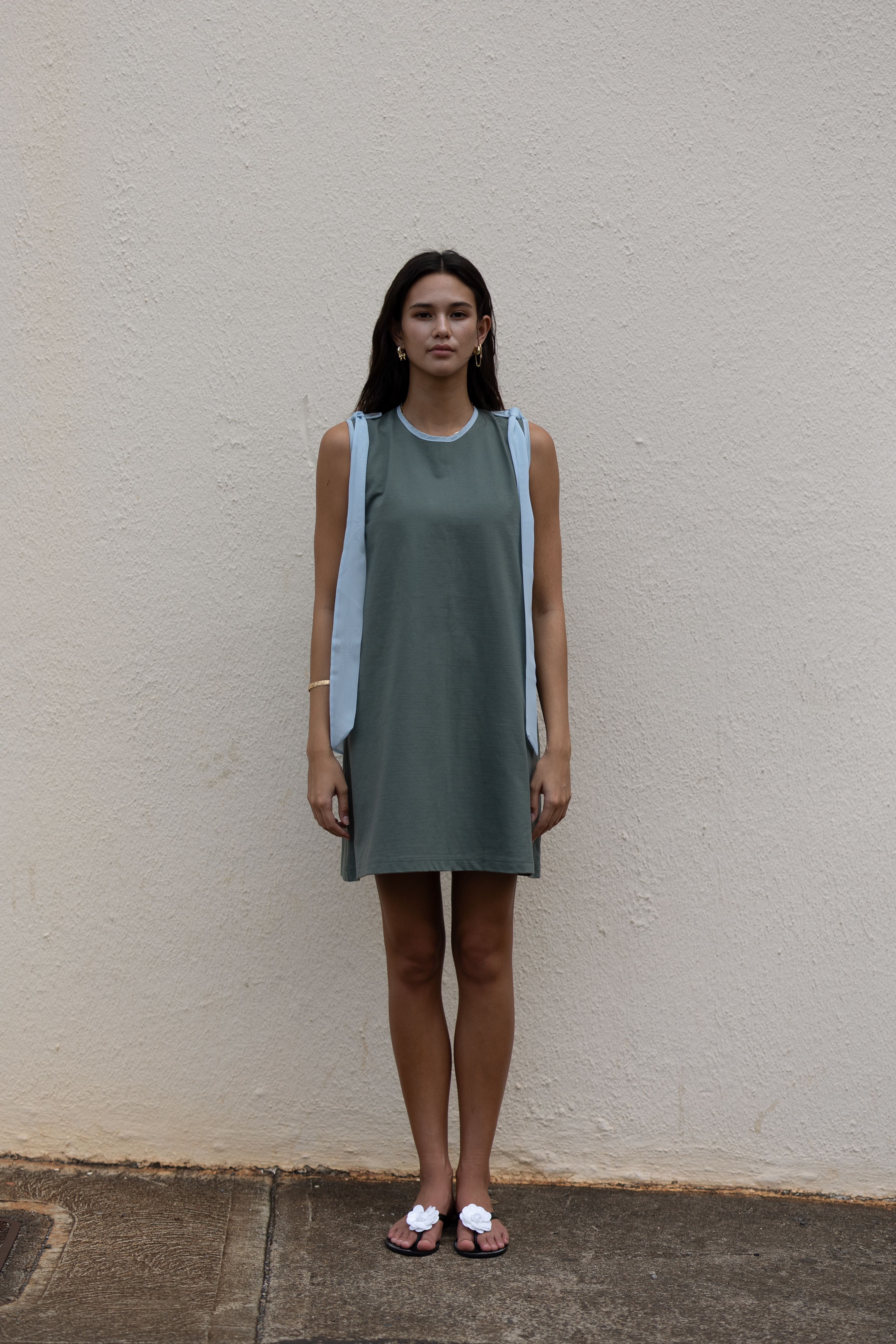 TIE-UP RIBBON DRESS - RHEME