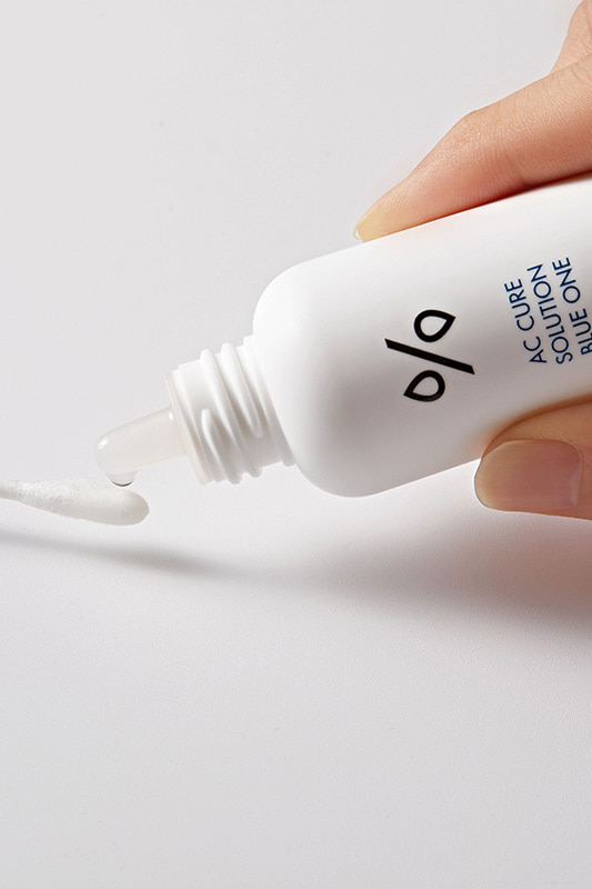 Dr.Ceuracle AC Cure Solution Blue One 50ml - YISOBI