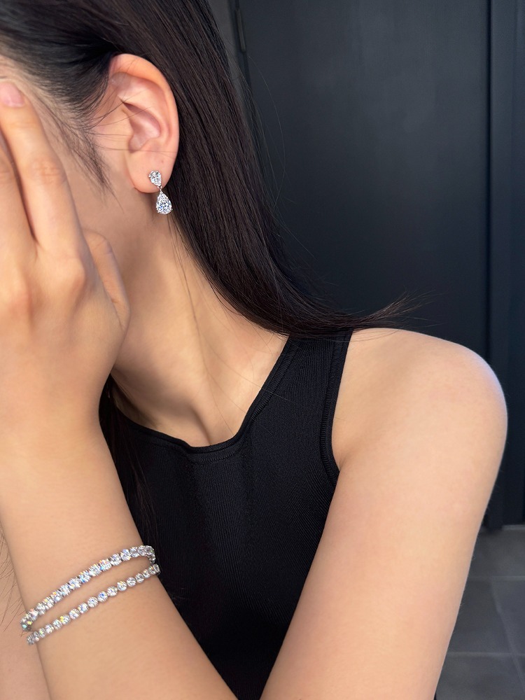 실버925 5A 시엘 페어컷 드롭 귀걸이 - 디아비안