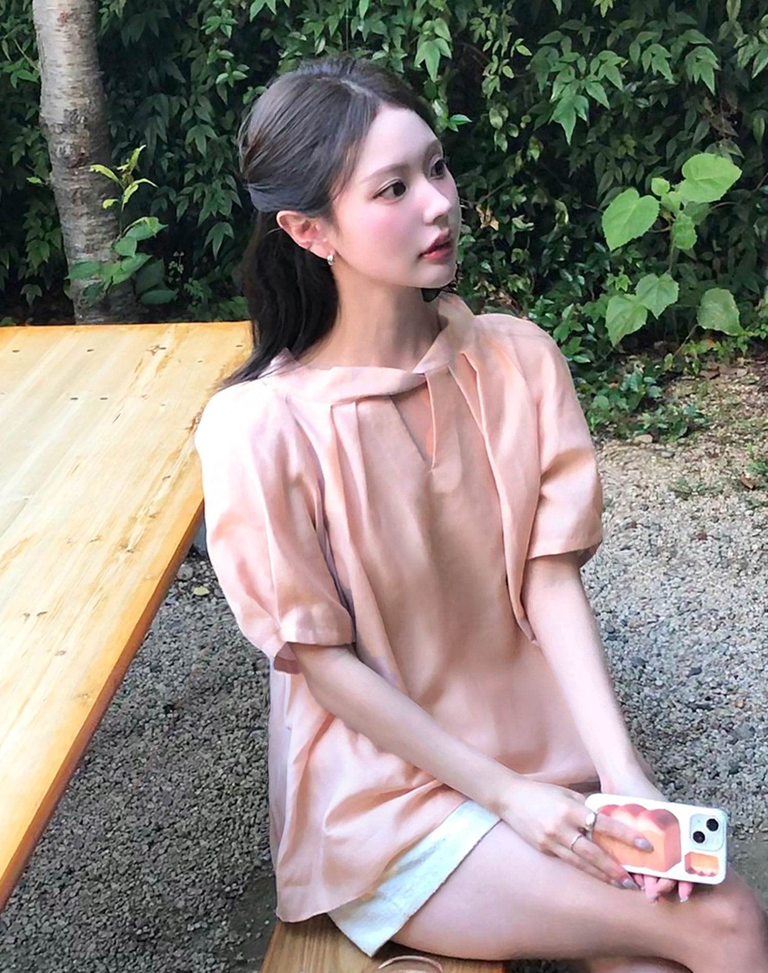 TWIST TIE SHORT SLEEVE BLOUSE PEACH 트위스트 타이 숏 슬리브 블라우스 피치 - GIEMAR