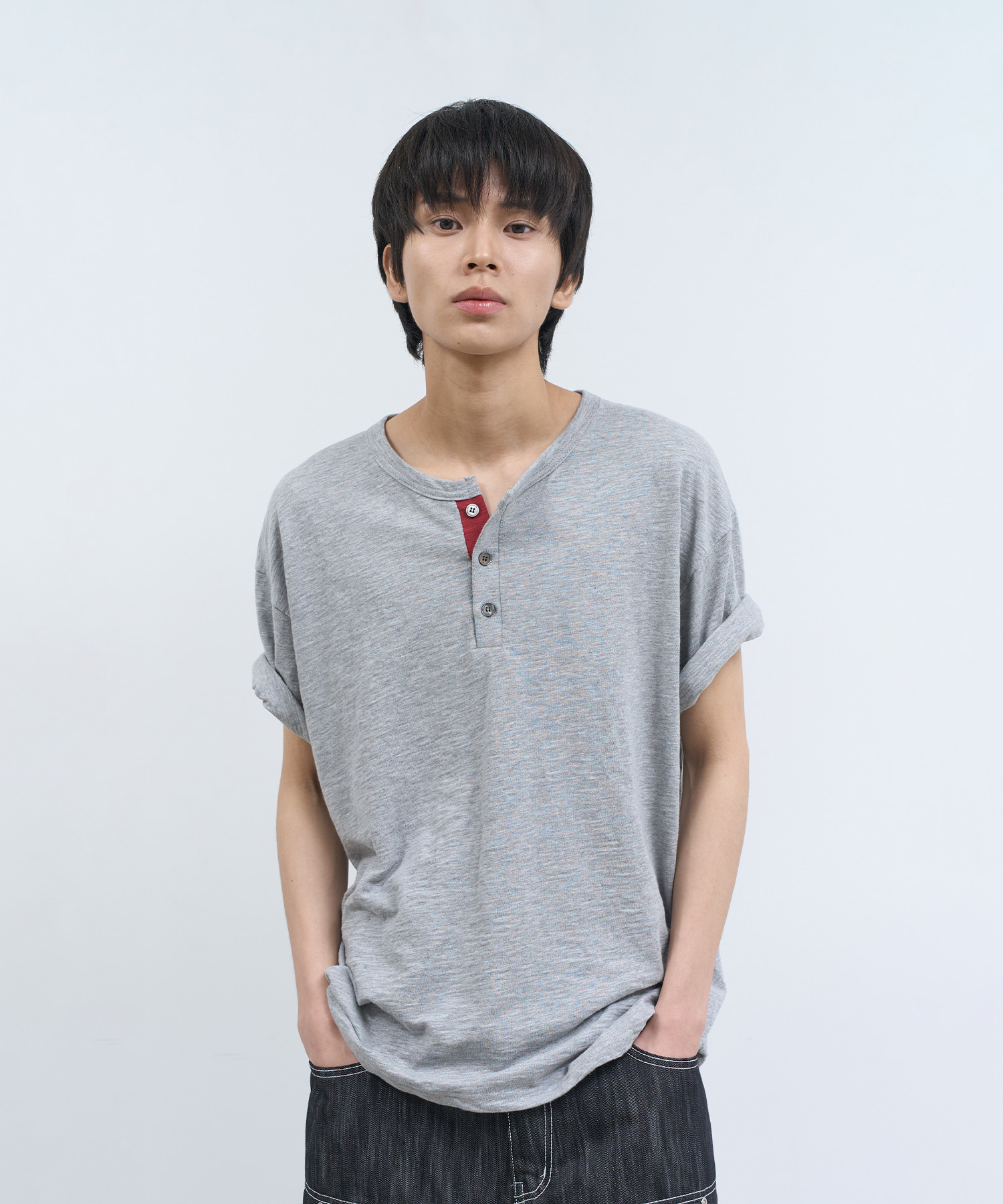 SLAB COTTON HENLEY NECK SHORT SLEEVE T-SHIRT - GRAY - NOISE