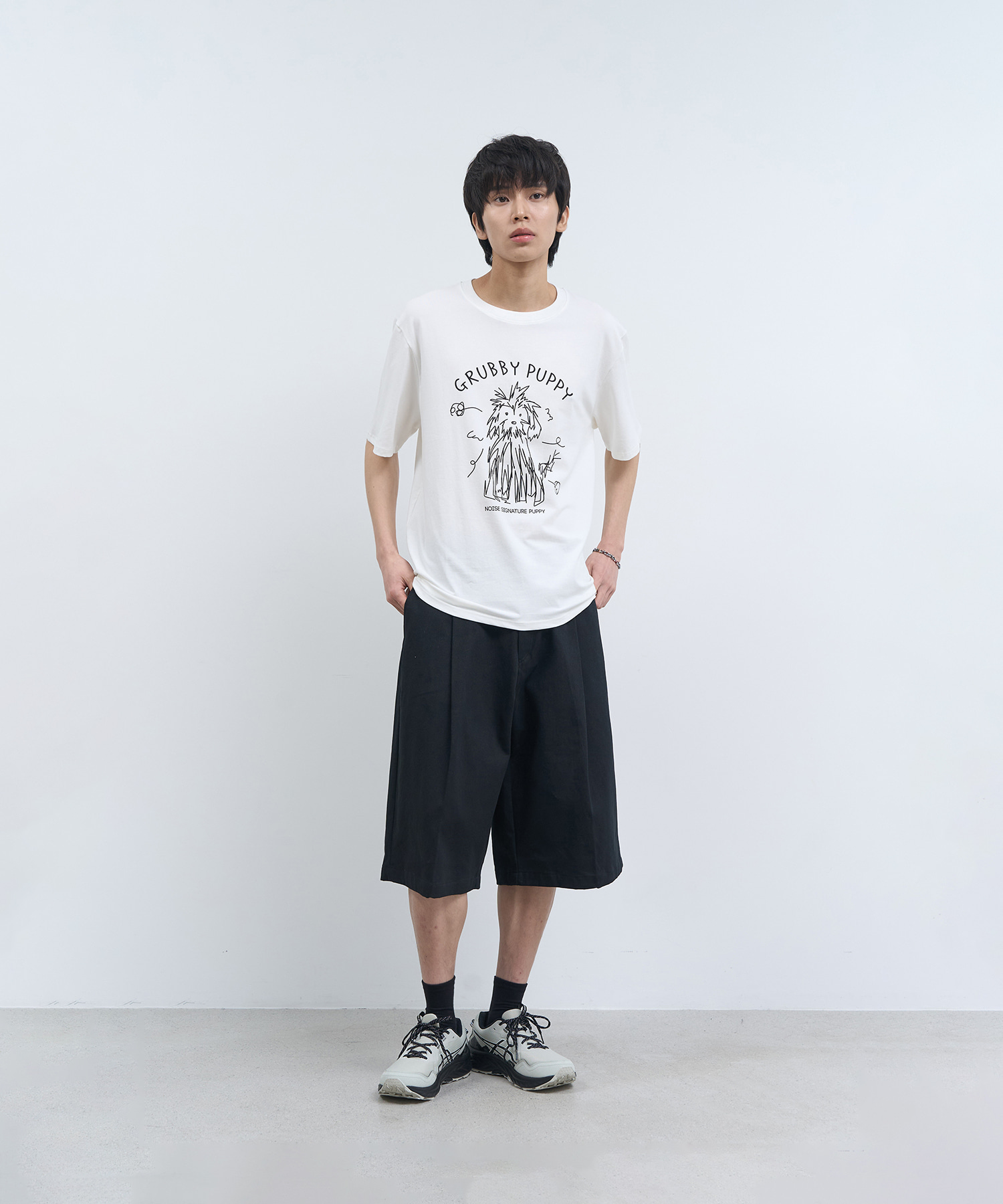 GROOVY PUPPY SHORT SLEEVE T-SHIRT - WHITE - NOISE