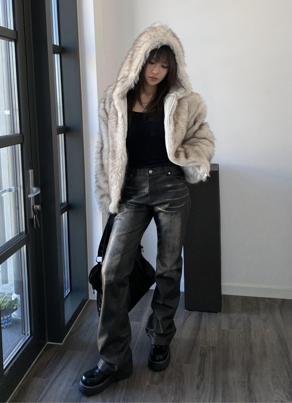 Fur Hooded Jumper - WAVE