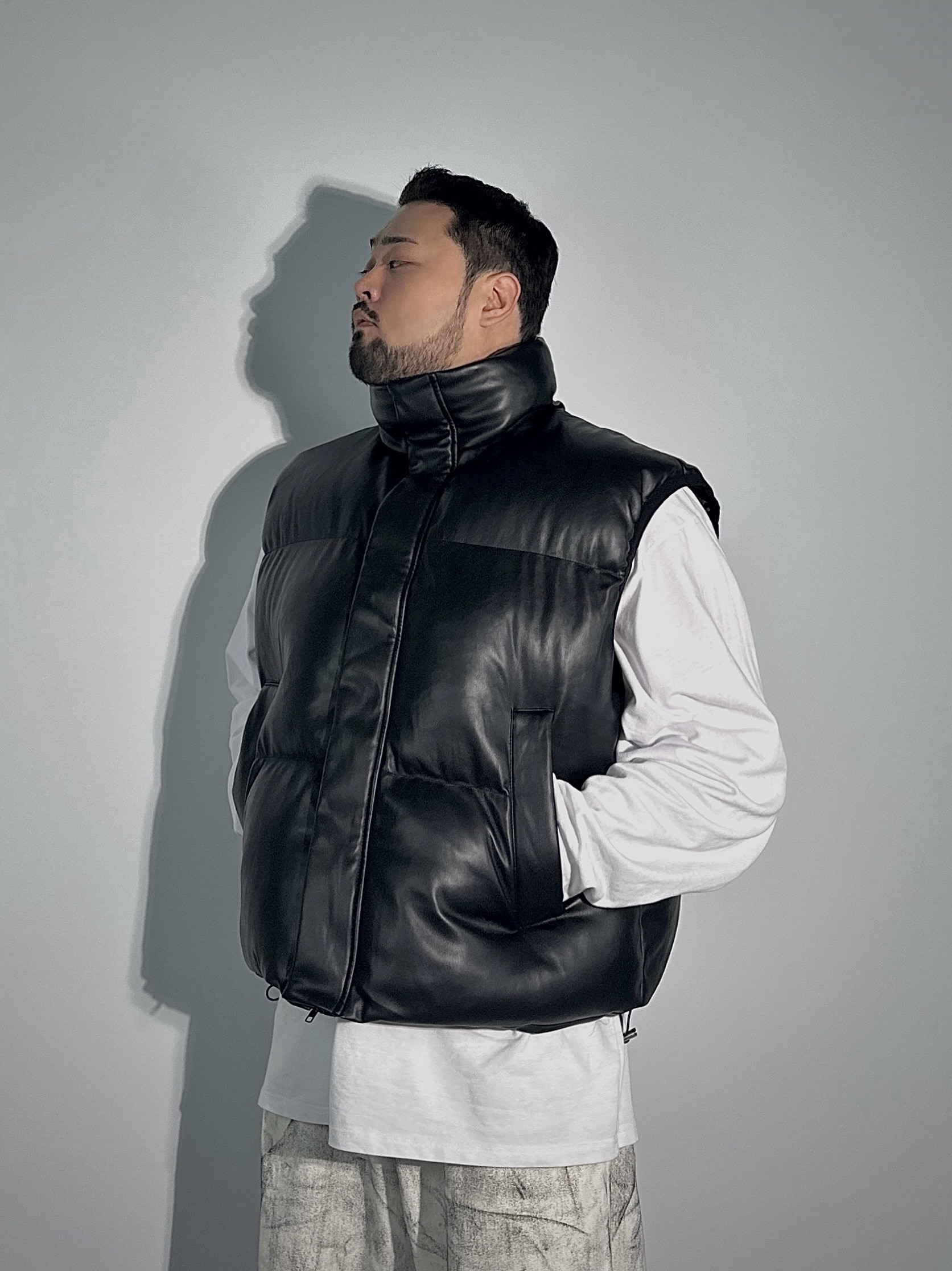 LEDER PADDING VEST - 에이오알닷