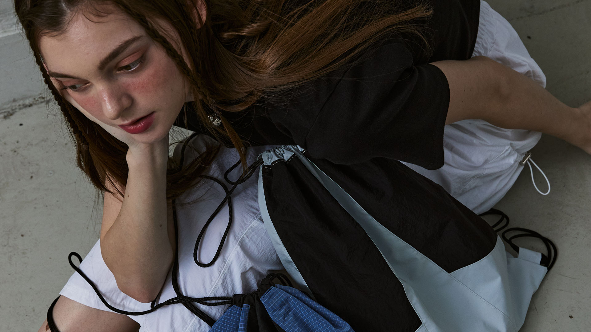 WALKONWAKE 워크온웨이크