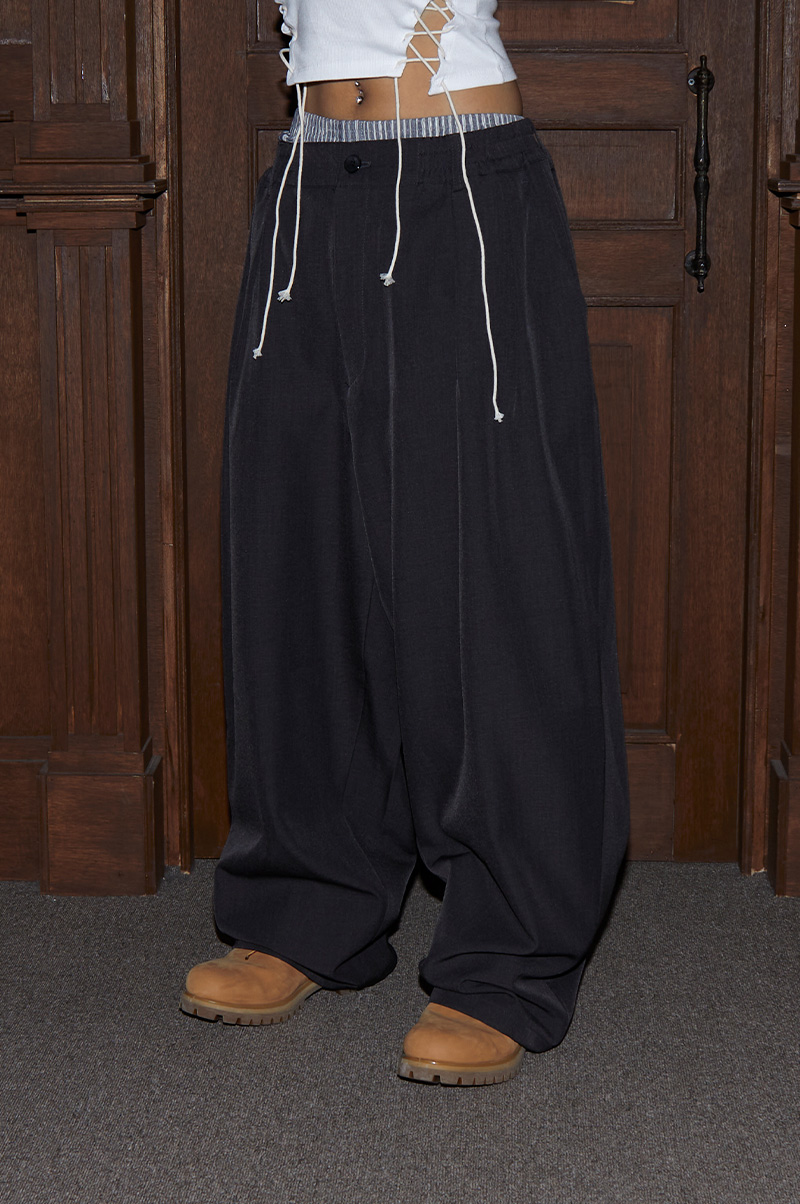 ALIKE MEGA WIDE PANTS | 런츠