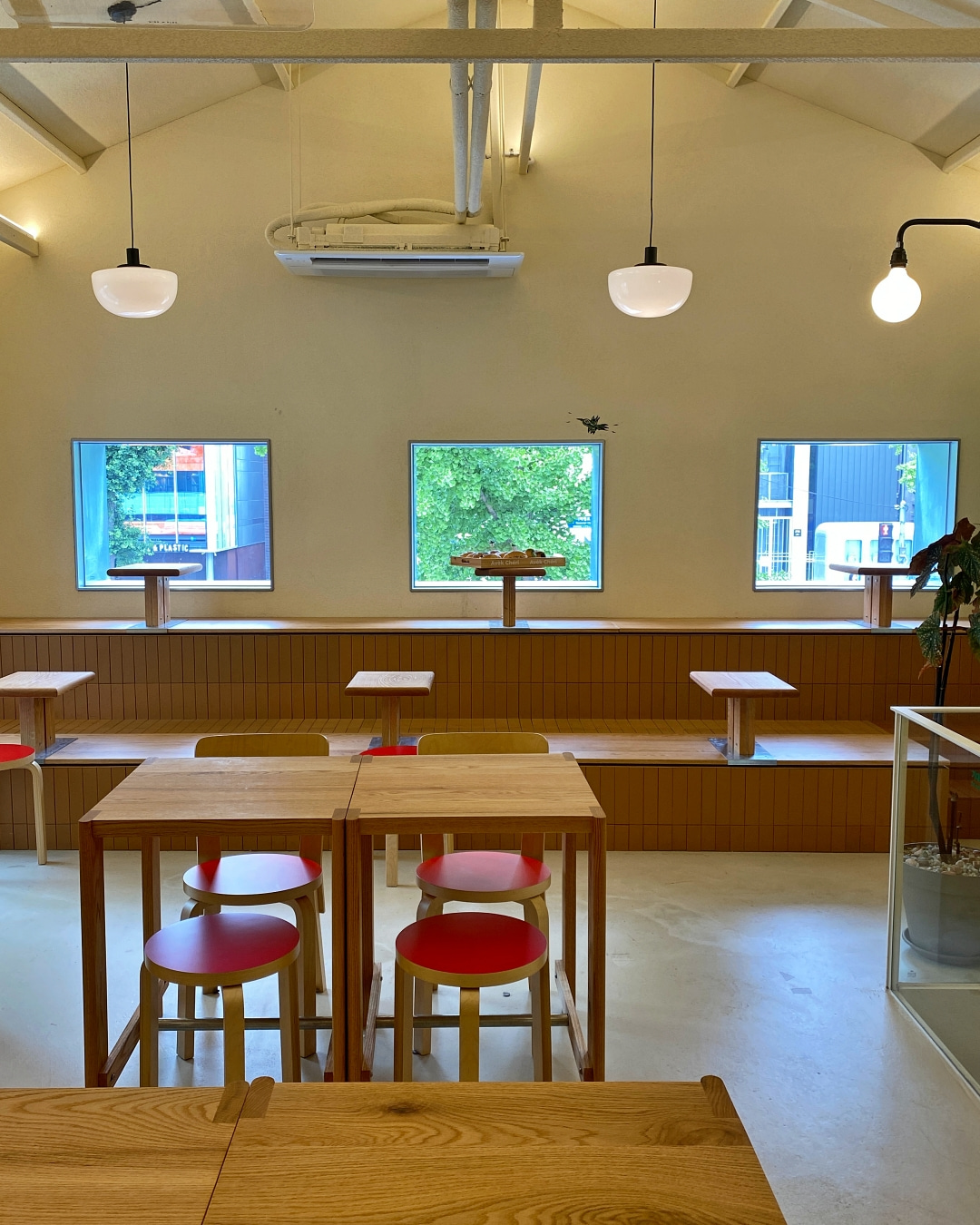 AVEK CHERI STORE ABOUT | Avek Cheri