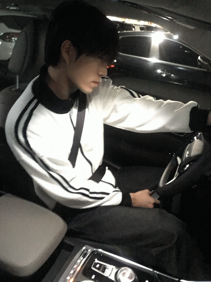 Solid track zip-up 2C - 아크로웨이