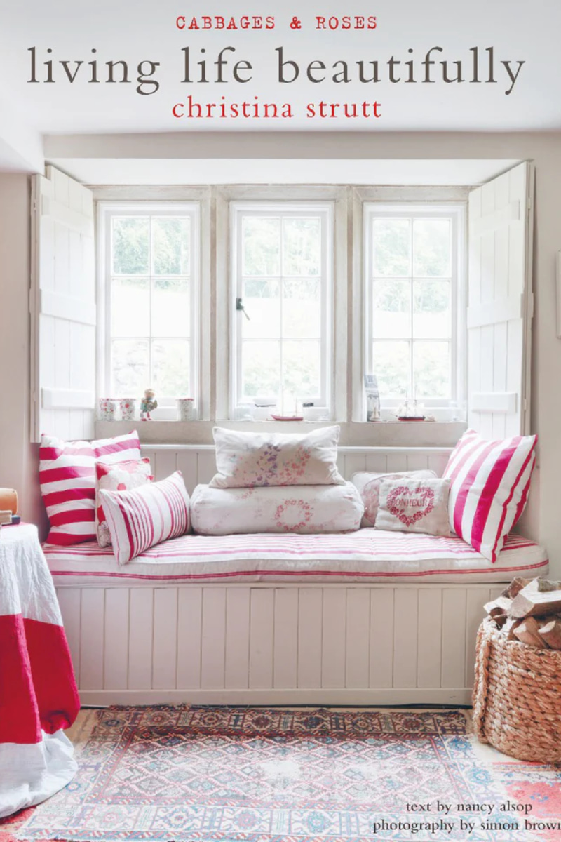 책 : Living Life Beautifully Hardback Book - AMA 아마