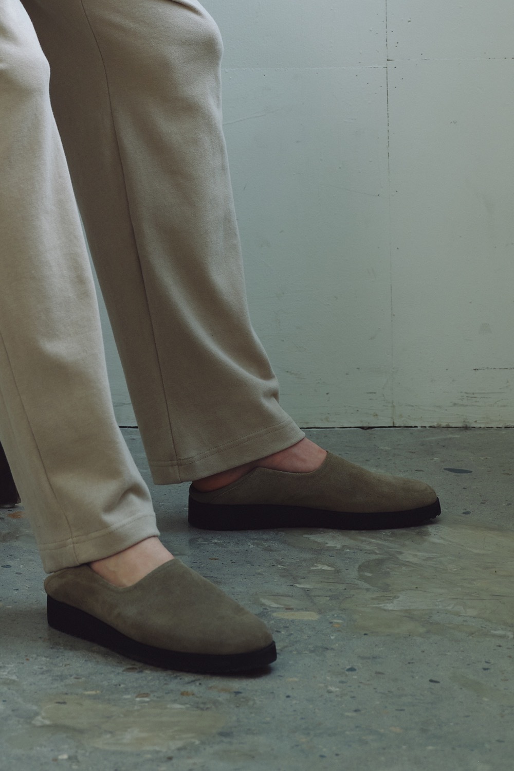 LOGO SUEDE LOAFER - SUEDE - 바이랑 - BY RANG