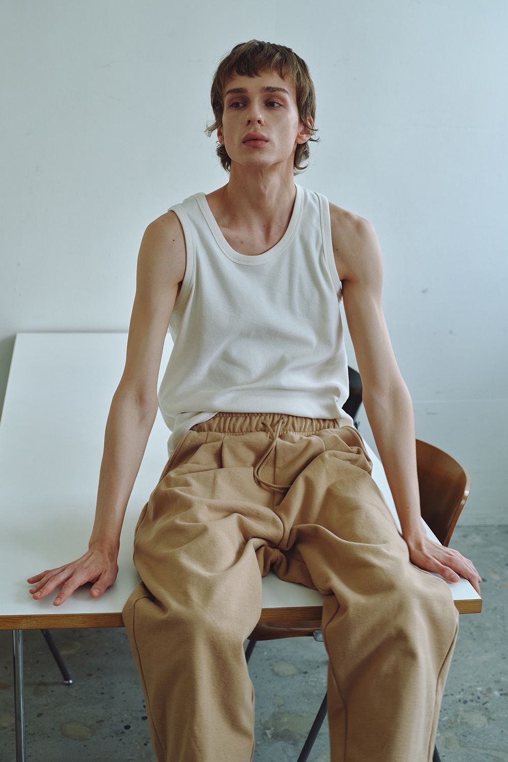 SUPIMA LOGO SLEEVELESS - CREAM - 바이랑 - BY RANG
