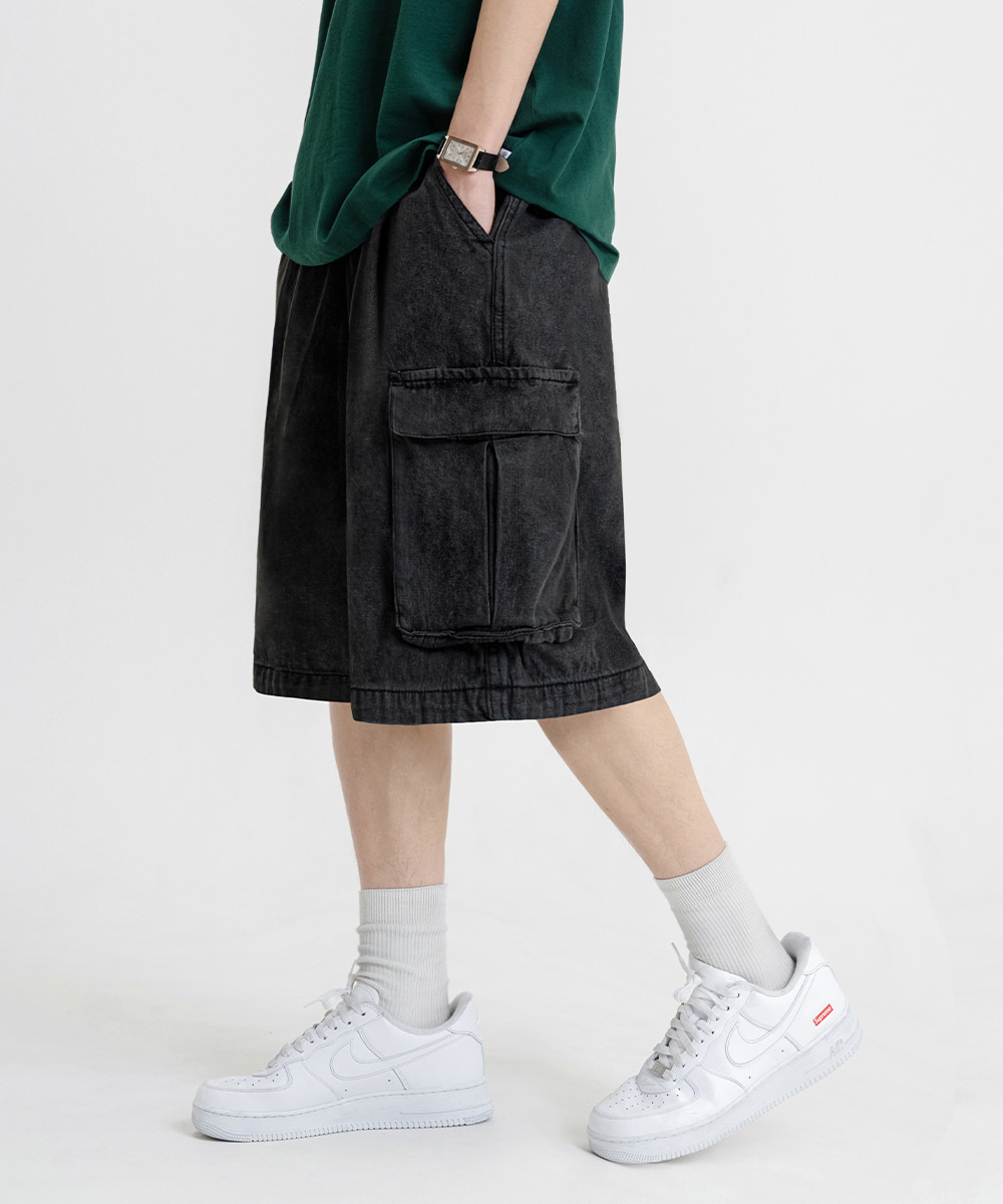 버뮤다 와이드 원턱 카고 데님 쇼츠_Black | LEMAIN SECOND