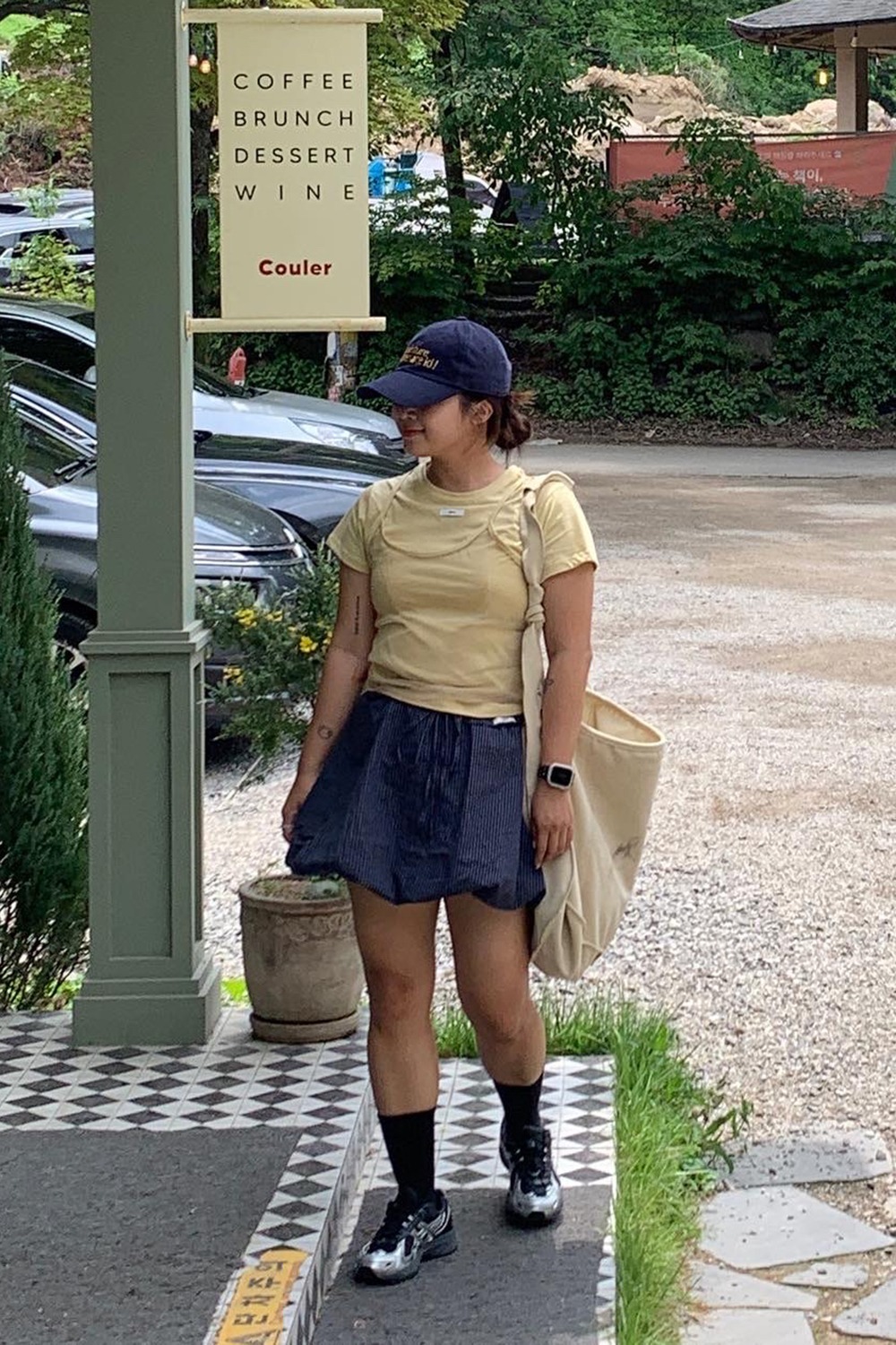 [다혜 PICK] CHECK FRILL BALLON SKIRT_NAVY - LETERIE