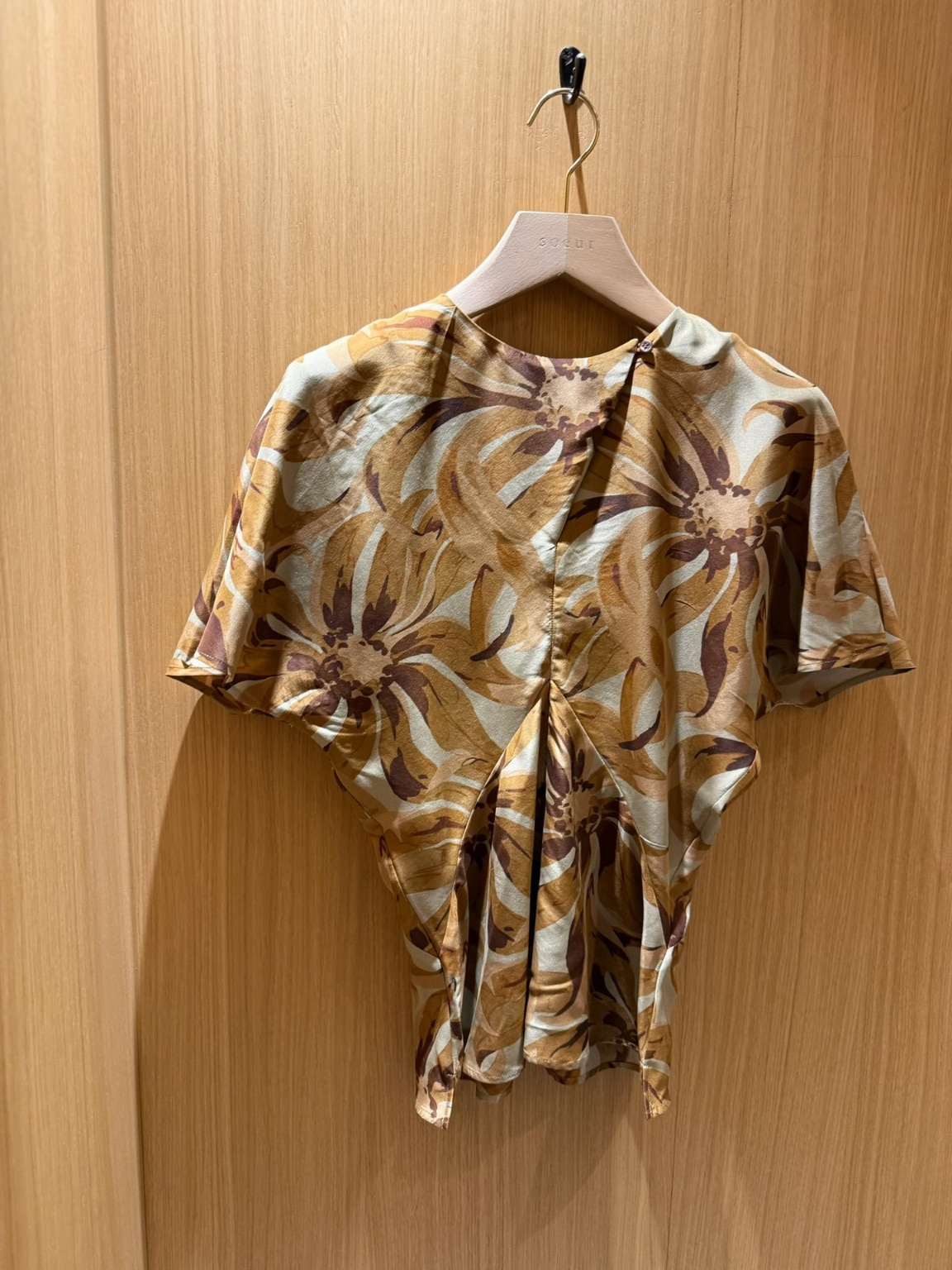 Slanted Button Silk Print Short Sleeve Top - 클라라오티티