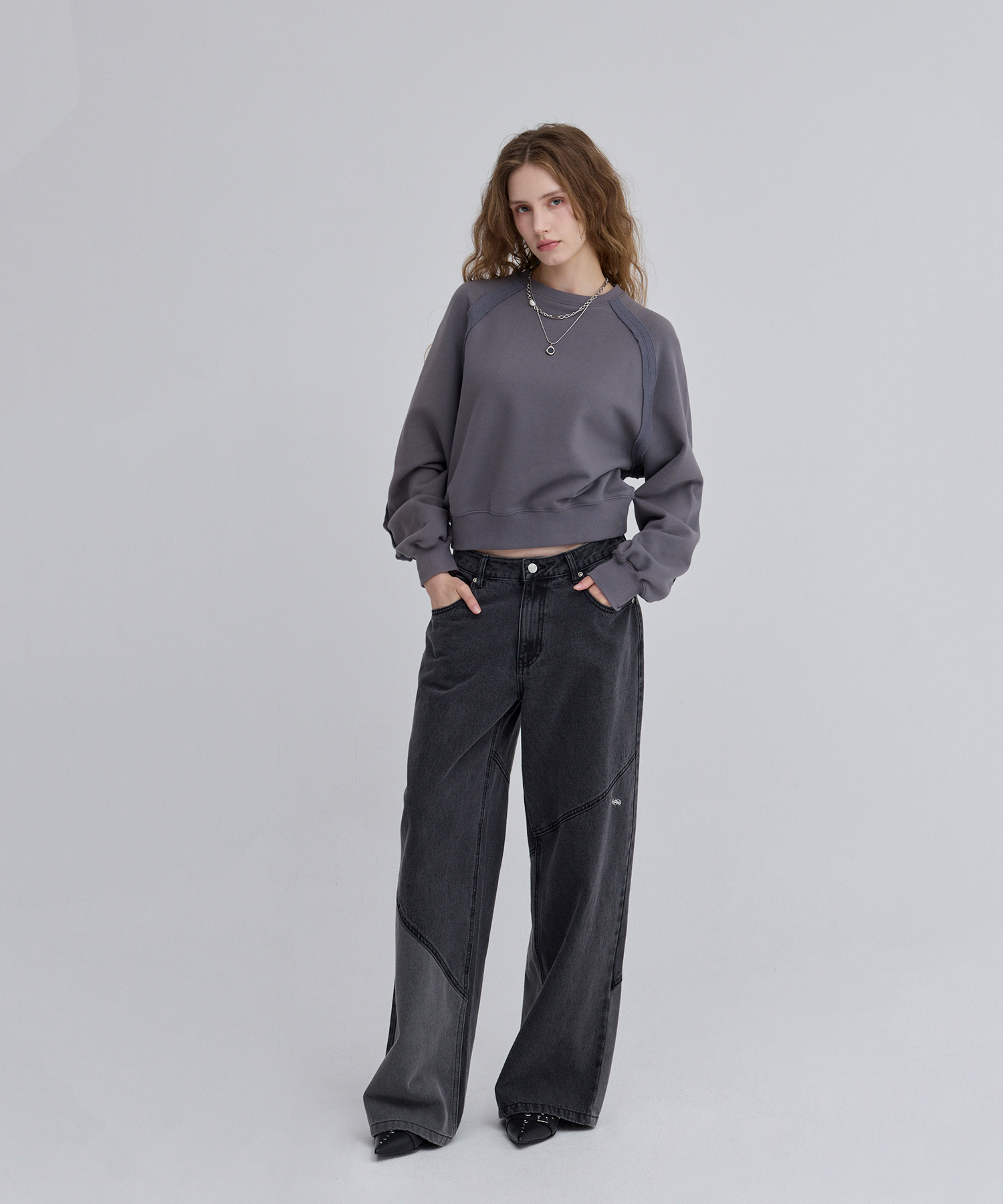 REVERSE RAGLAN SWEATSHIRT CHARCOAL