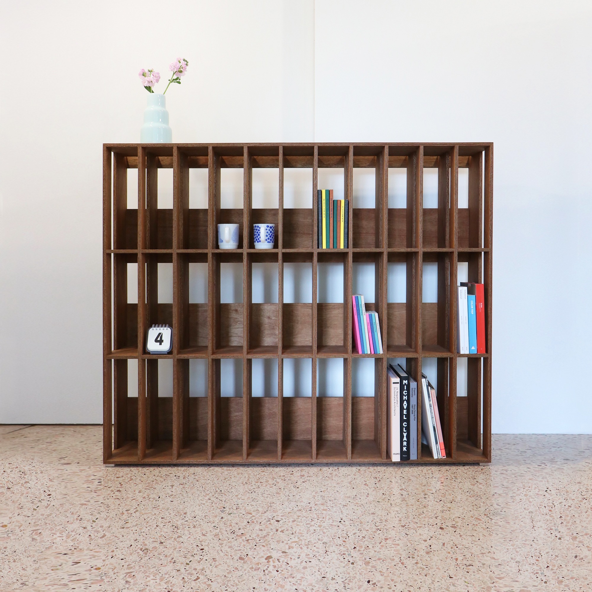 GALLERY FACTORY EDITION - MILLIMETER MILLIGRAM