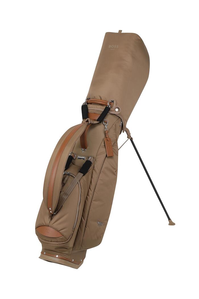 [보스골프 공식 아울렛] 아이코닉 경랑 스탠드백 UNISEX CAMEL - GOLF NUTS